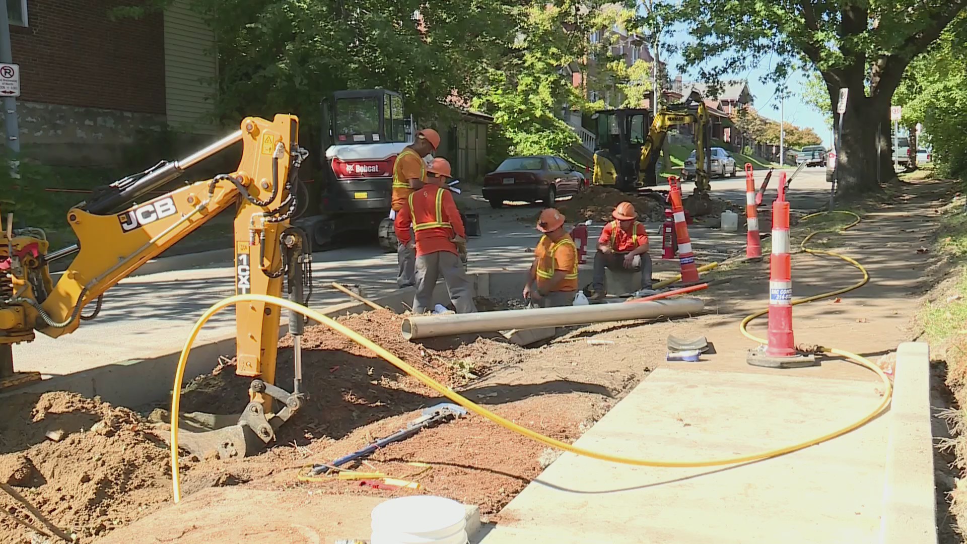 Residents in south St. Louis rush out of their homes after a ...
