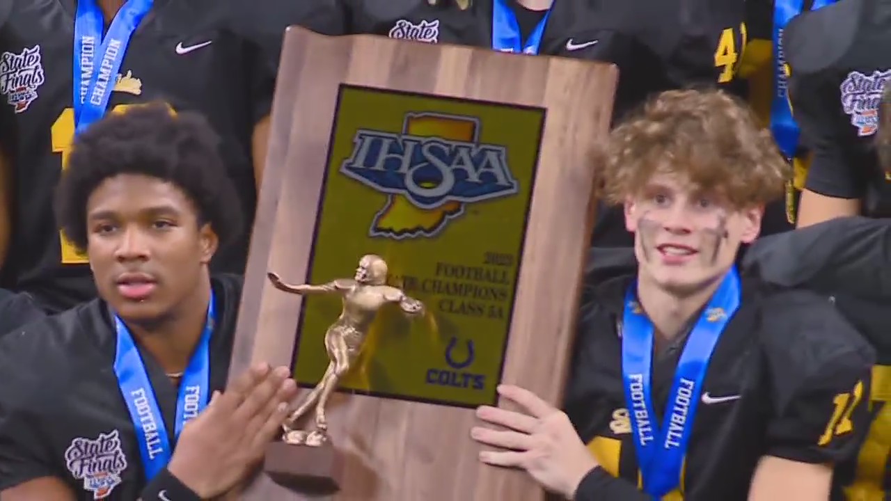 Snider Panthers top Decatur Central 33-6 for 5A state title – WANE 15
