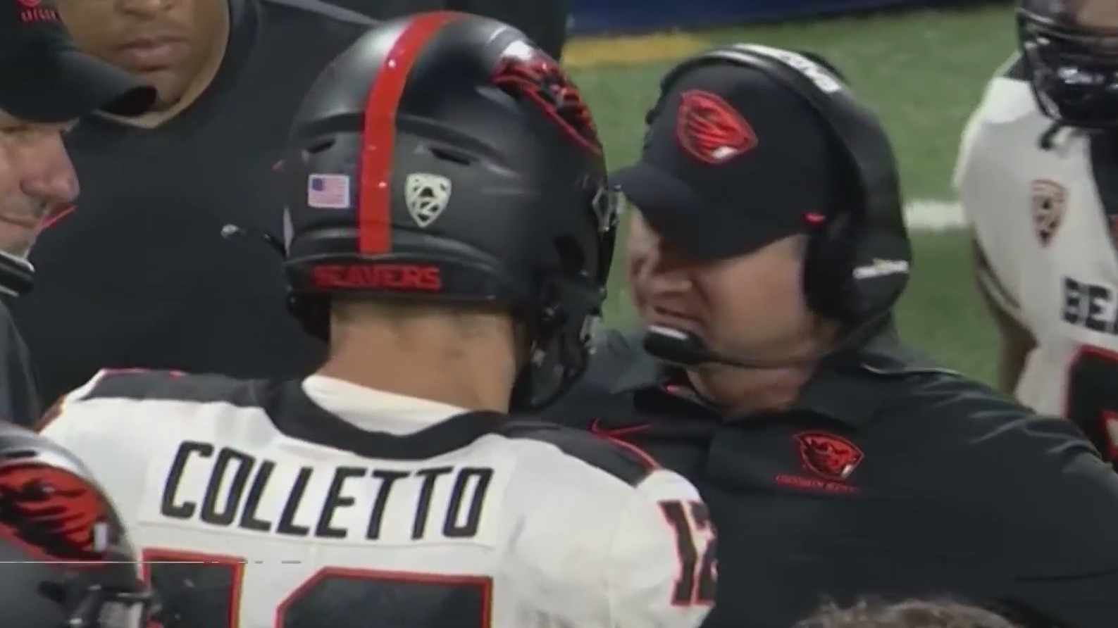 Oregon State University player Jack Colletto wins 2022 Hornung Award ...