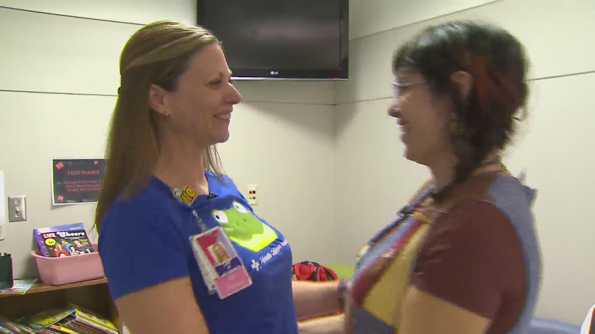 Cancer survivor, art therapist reunite and share inspiring stories – WGN-TV