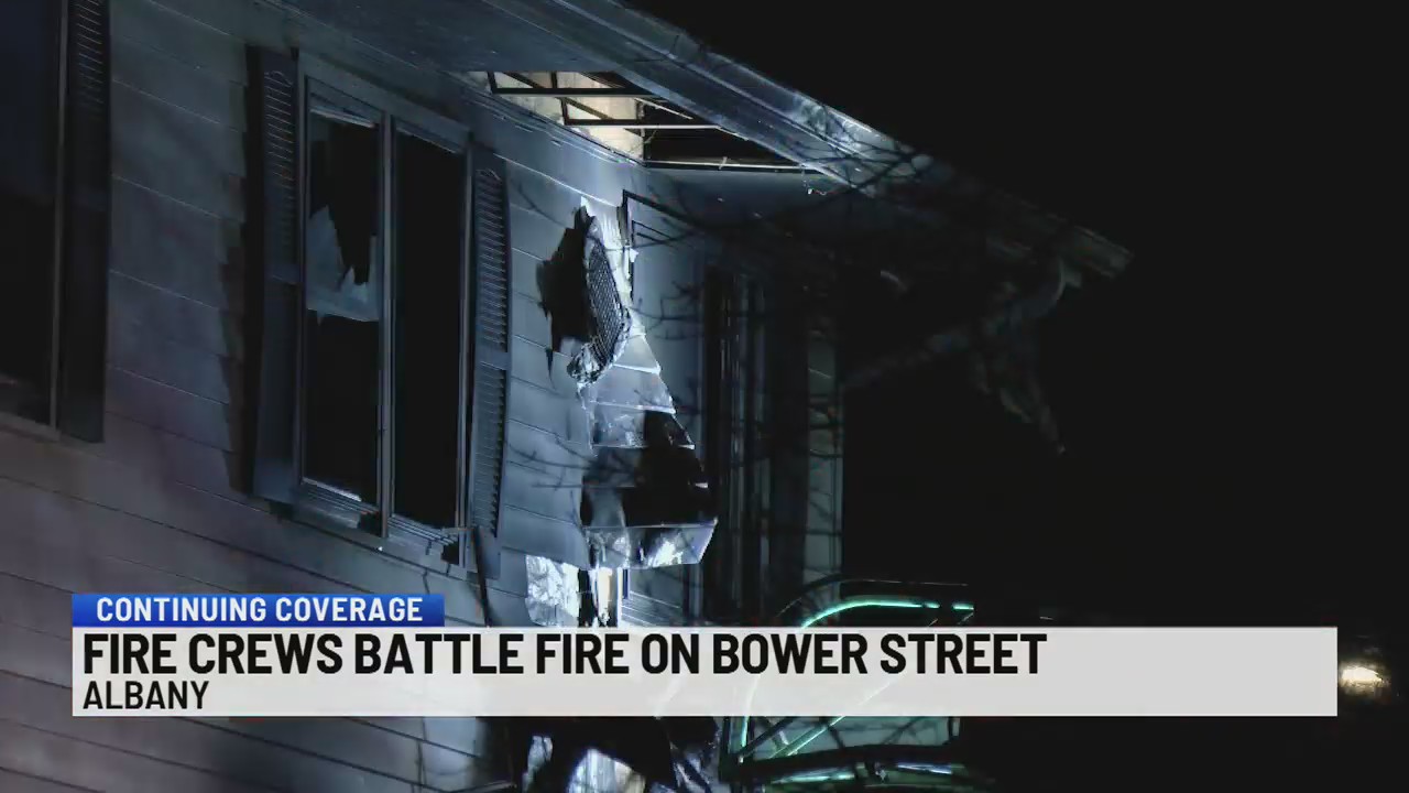 Fire crews battle fire on Bower Street – NEWS10 ABC