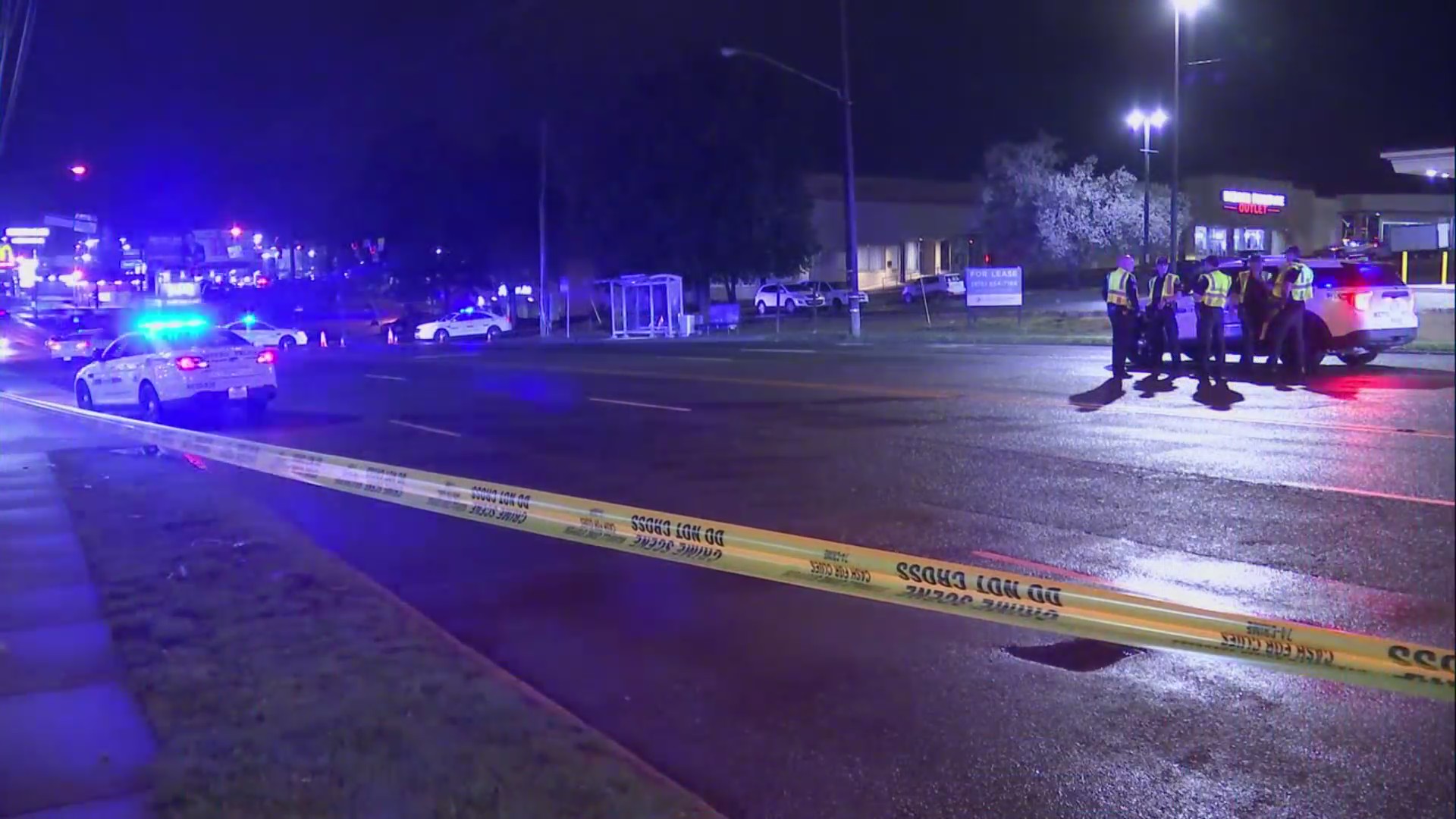 Pedestrian hit by vehicle in Madison – WKRN News 2