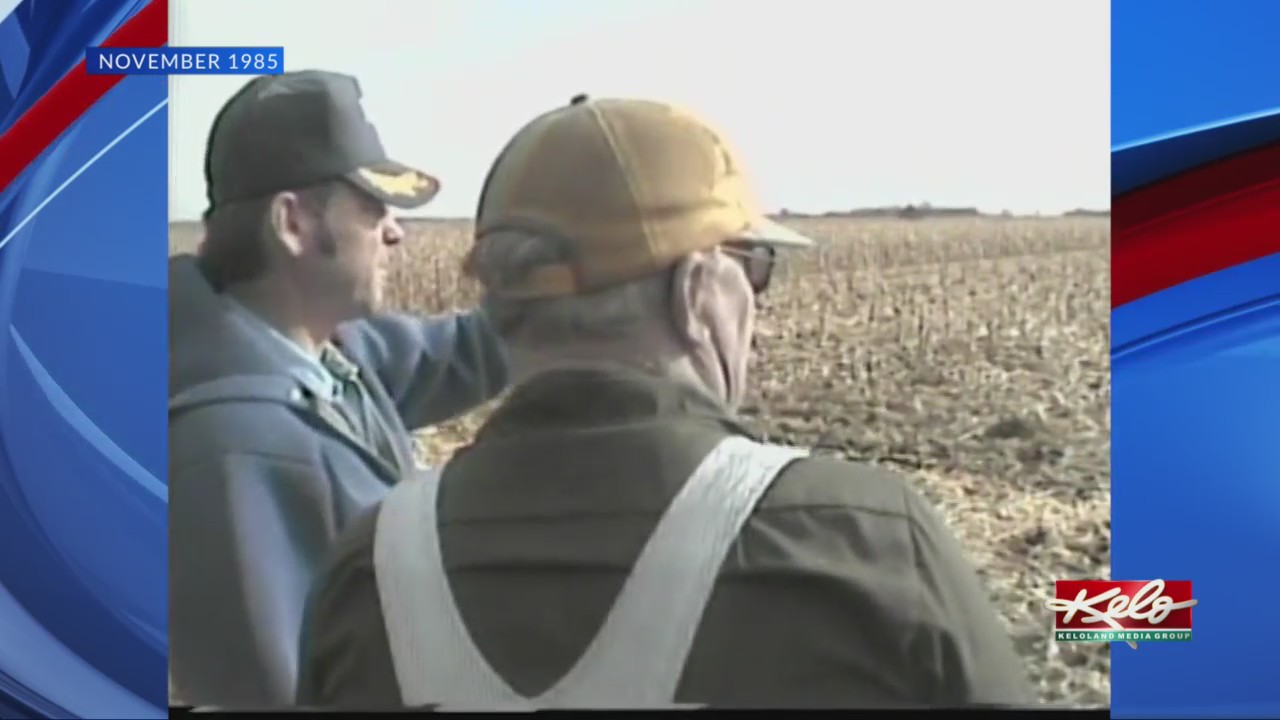Flashback Friday: Farmers helping farmers in 1985 – KELOLAND.com