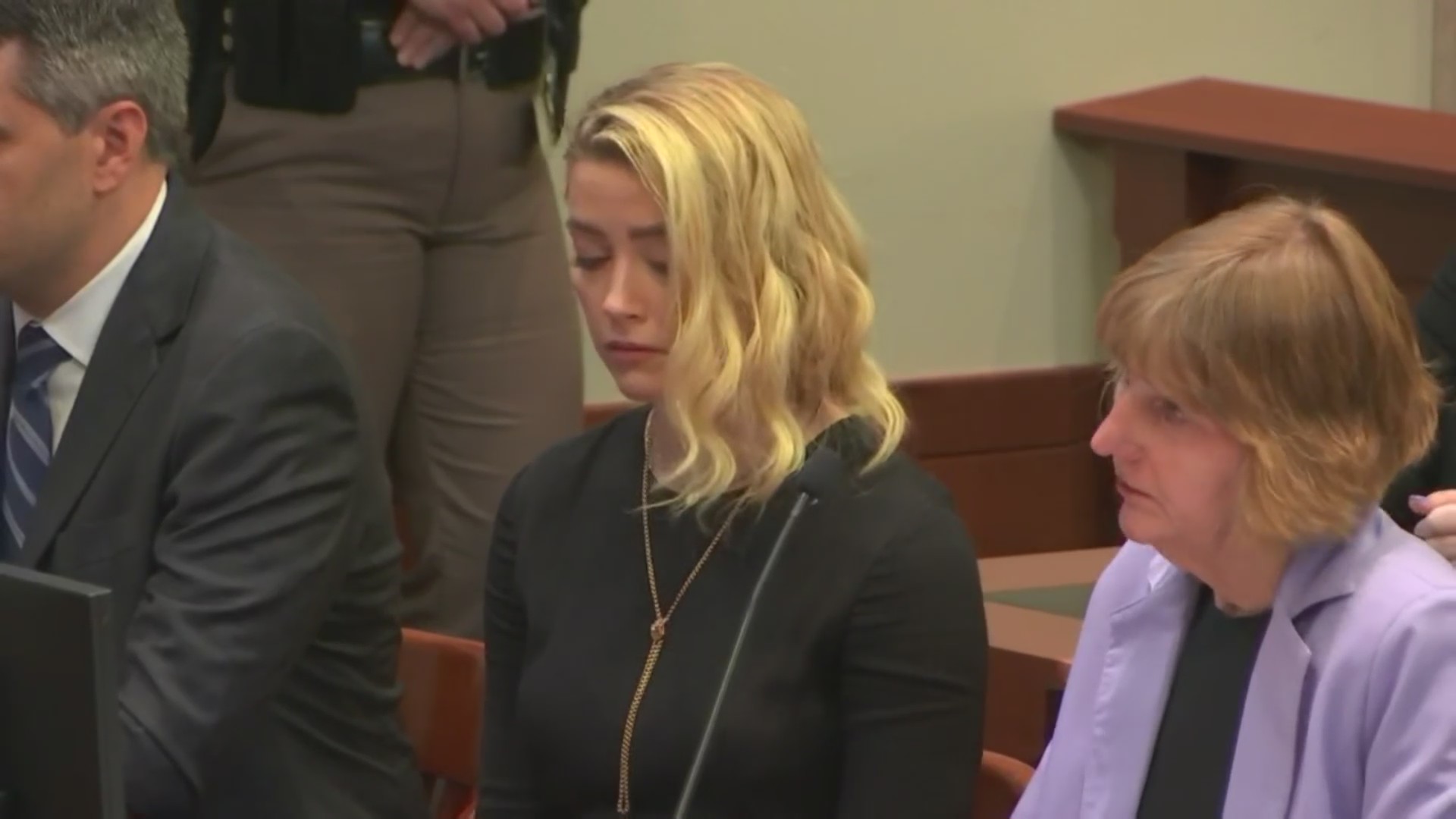 Johnny Depp wins libel lawsuit against Amber Heard – Fox 8 Cleveland WJW