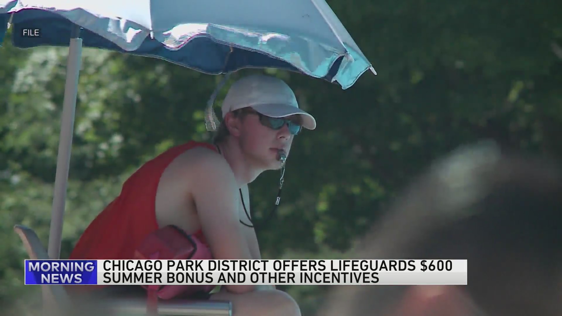 Chicago offering $600 summer bonus for lifeguards – WGN-TV