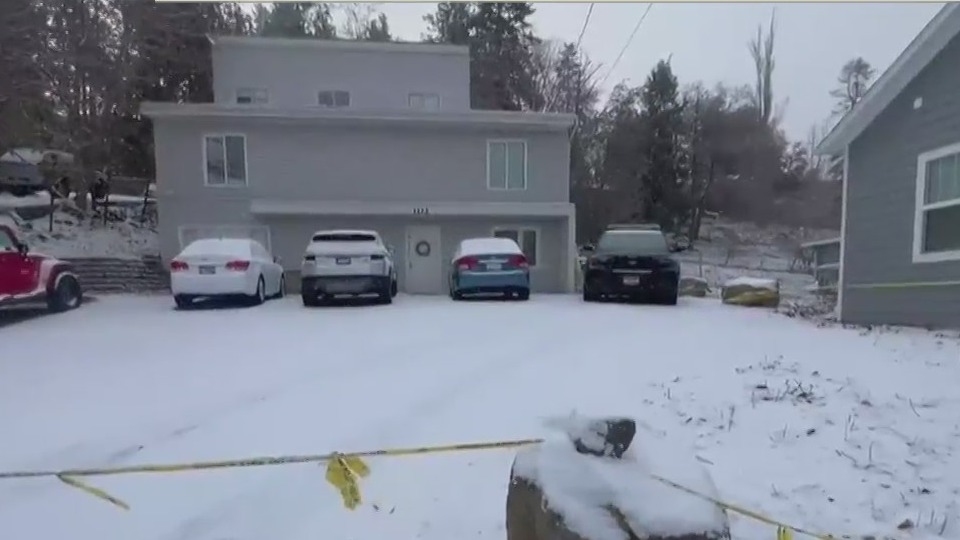 Investigators arrive at Idaho house with black case | Banfield – NewsNation