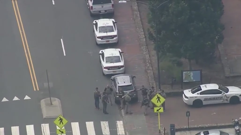UNC-Chapel Hill students on alert after second lockdown – FOX8 WGHP