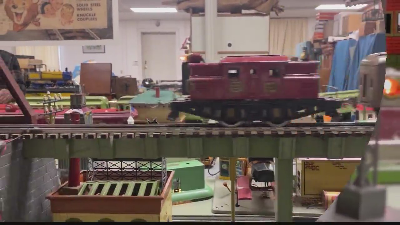 All aboard! Stillwater man shows off vintage train collection – NEWS10 ABC