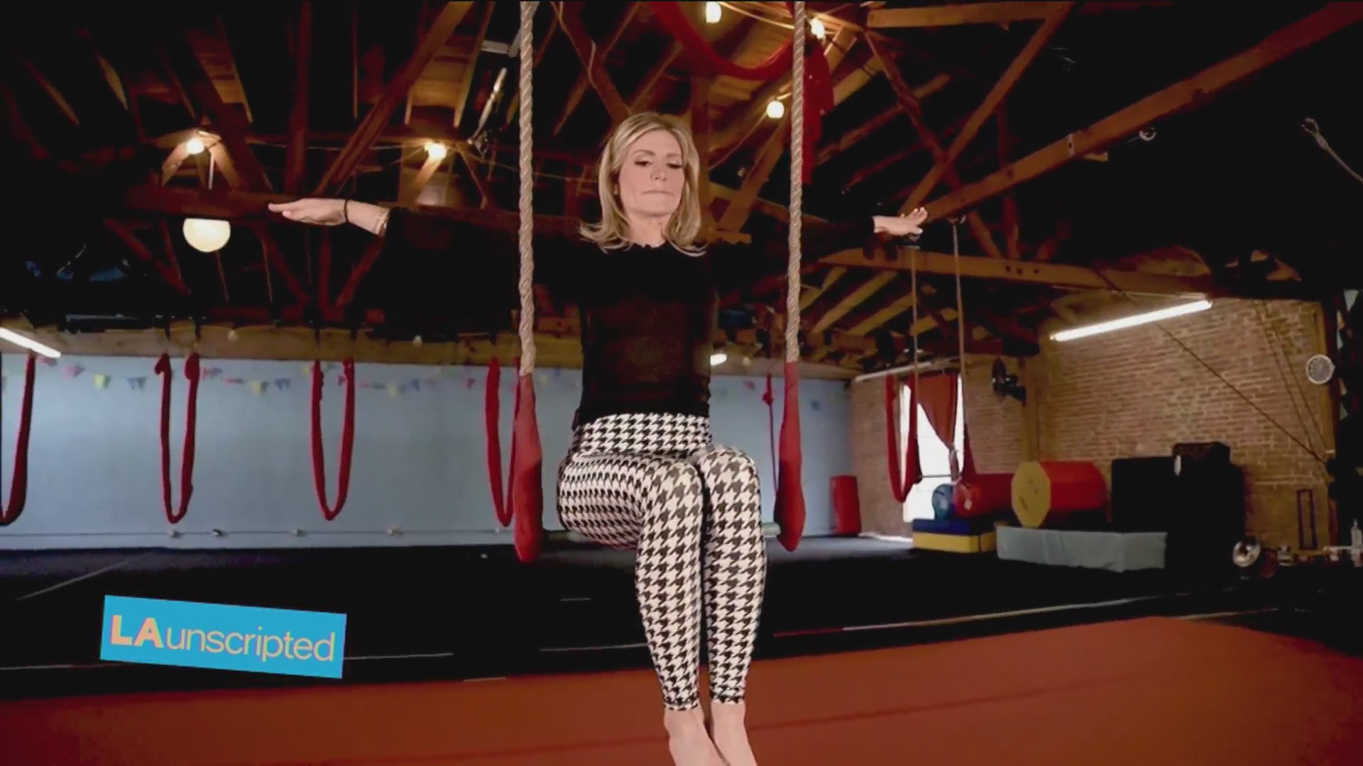 Dayna Dare: Cirque School – KTLA