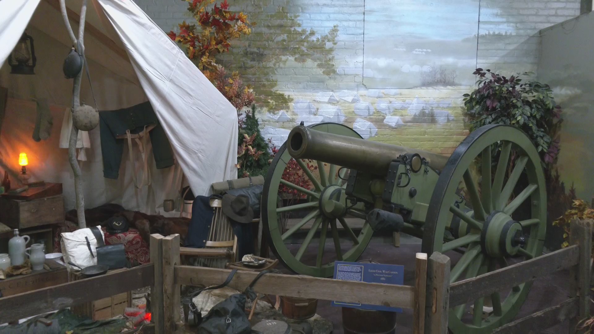 Military exhibit unveiled at Boone County Museum of History ...