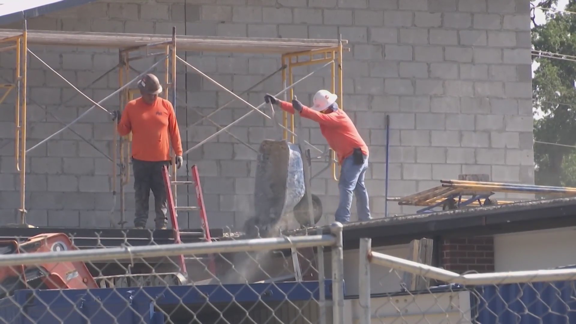 A.G. Cox Middle School getting upgrades, no disruption to classroom ...