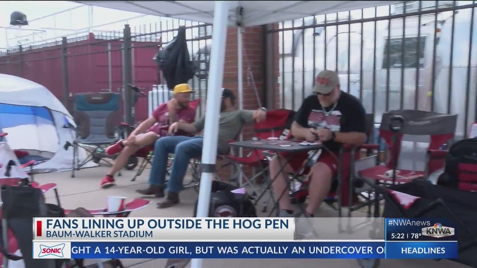 Hogs baseball fans lining up outside The Hog Pen – KNWA FOX24