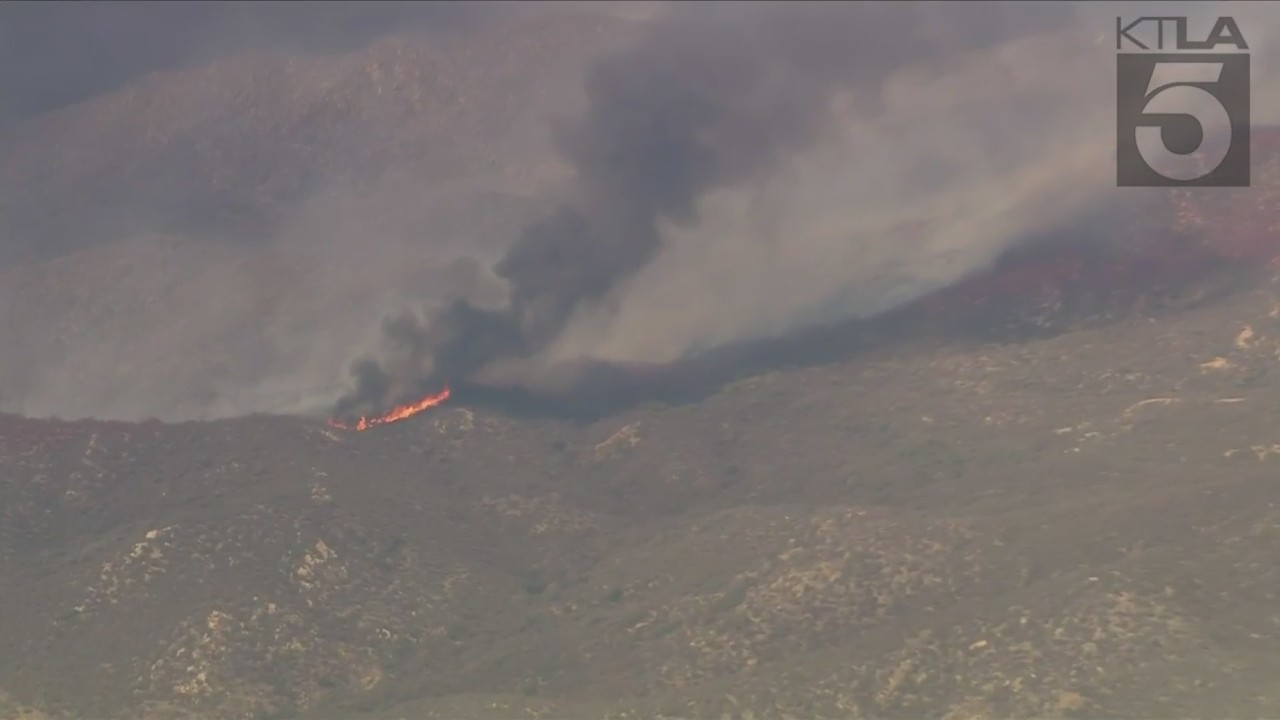 Video from Sky5 shows devastation of Fairview Fire near Hemet – KTLA