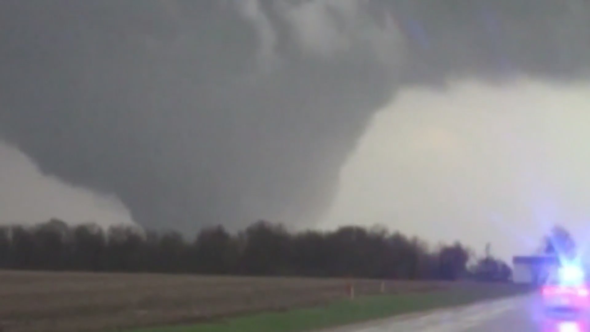 Storm spotter training classes and the difference between a storm ...
