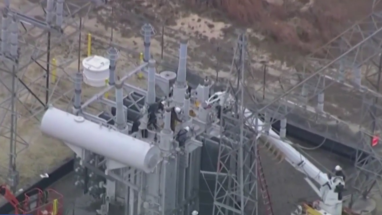 FBI: Power grid attacks aren’t related | NewsNation Live – NewsNation