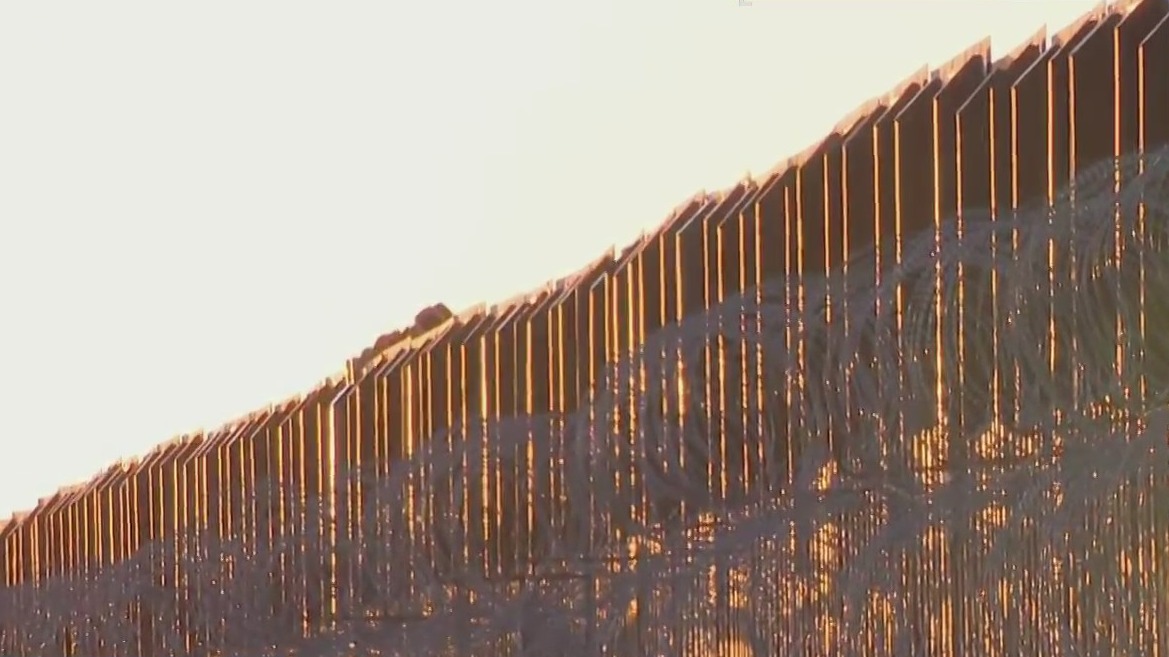 Mayorkas “doesn’t see open borders as a problem”: Ex-Border Patrol ...