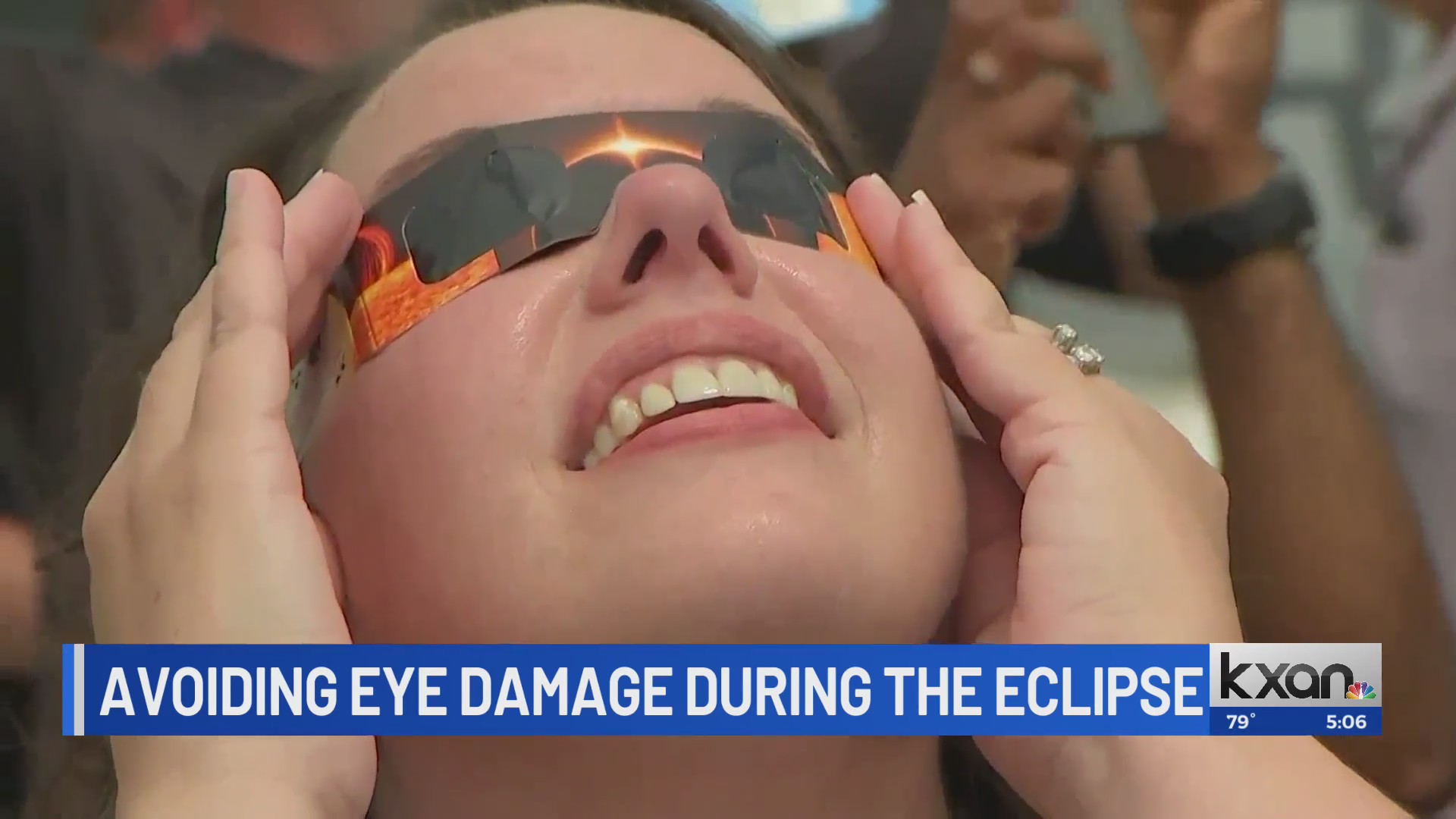 How dangerous is it to look at the solar eclipse with the naked eye? – KXAN Austin