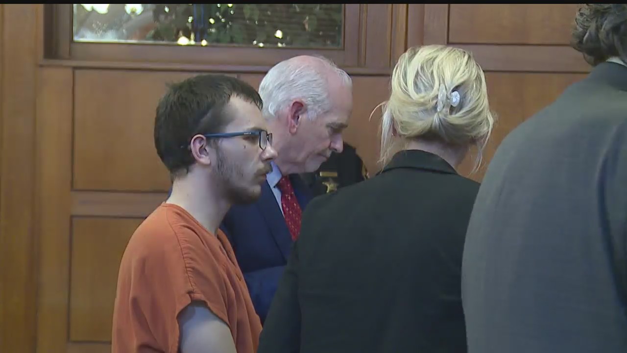 Suspect in deadly Warren fire gets trial date – WKBN.com