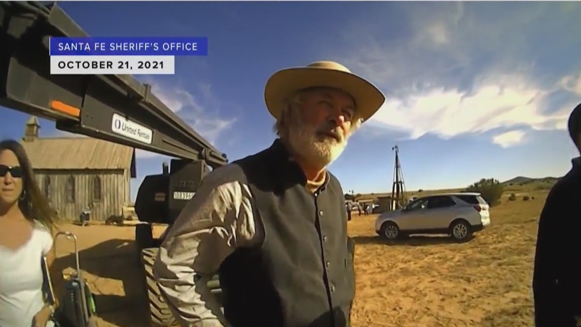 Alec Baldwin seeks to dismiss manslaughter charges in ‘Rust’ case | Dan ...