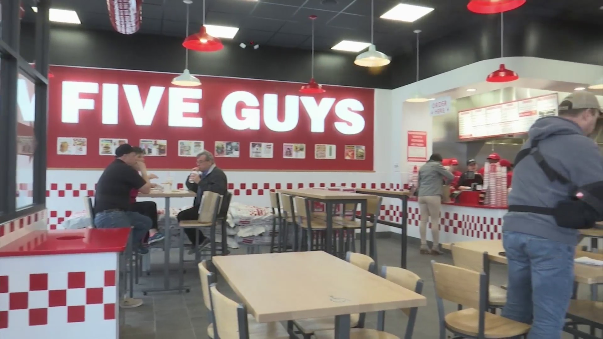 Business Beat: Five Guys opens location in Bismarck – KX NEWS