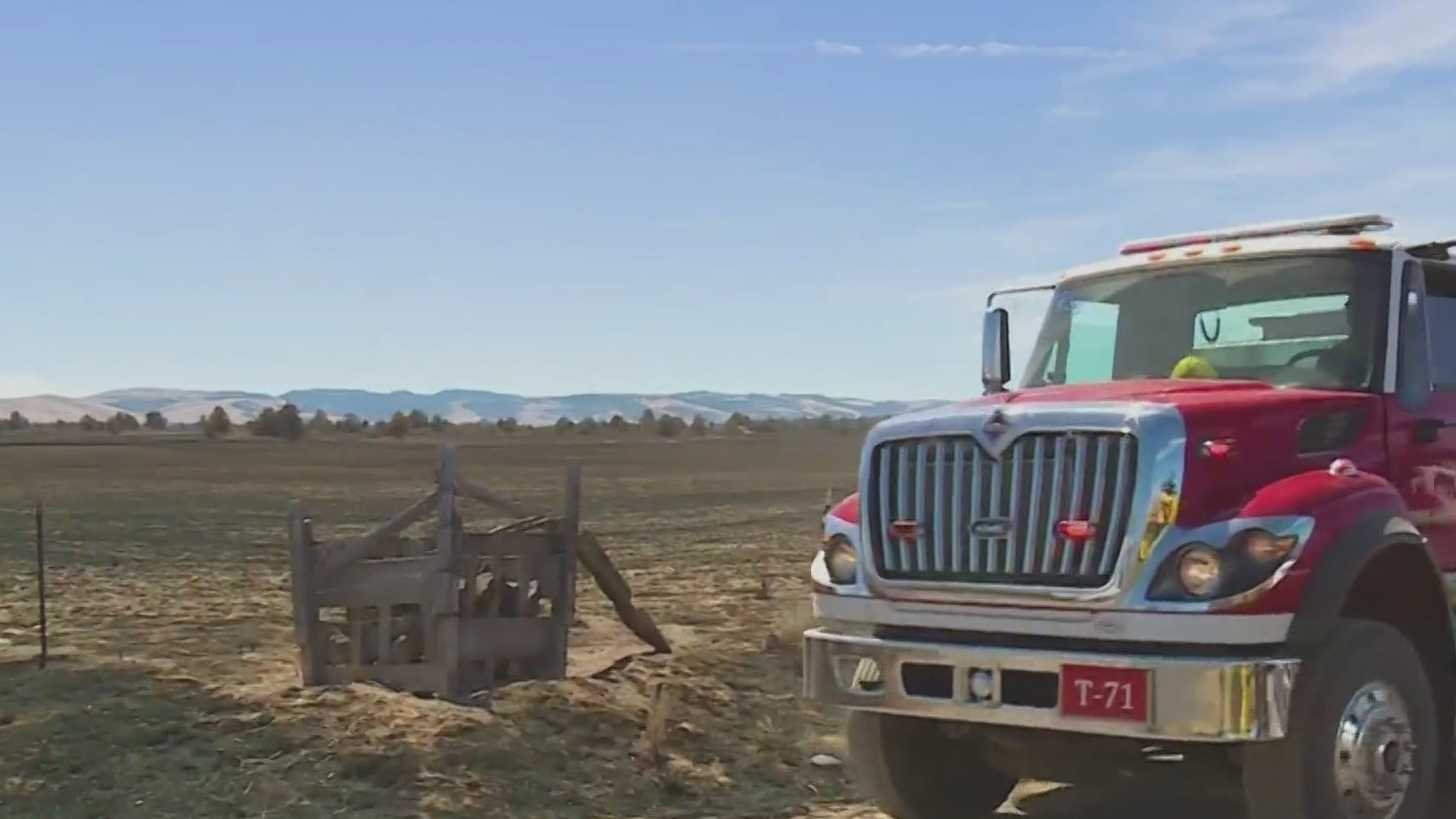 Residence destroyed in Miller Road Fire near Maupin – KOIN.com