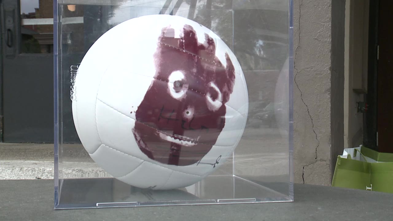 Tom Hanks Wilson volleyball auction – Fox 8 Cleveland WJW