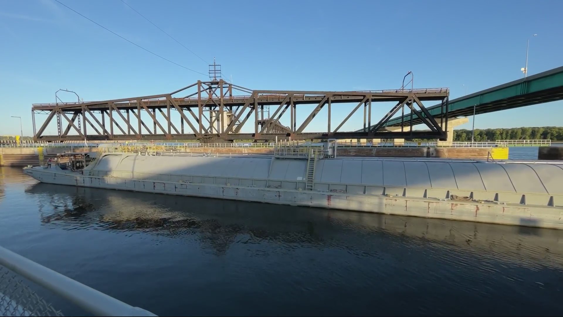 Drought, low water levels impacting barge transportation for harvests ...