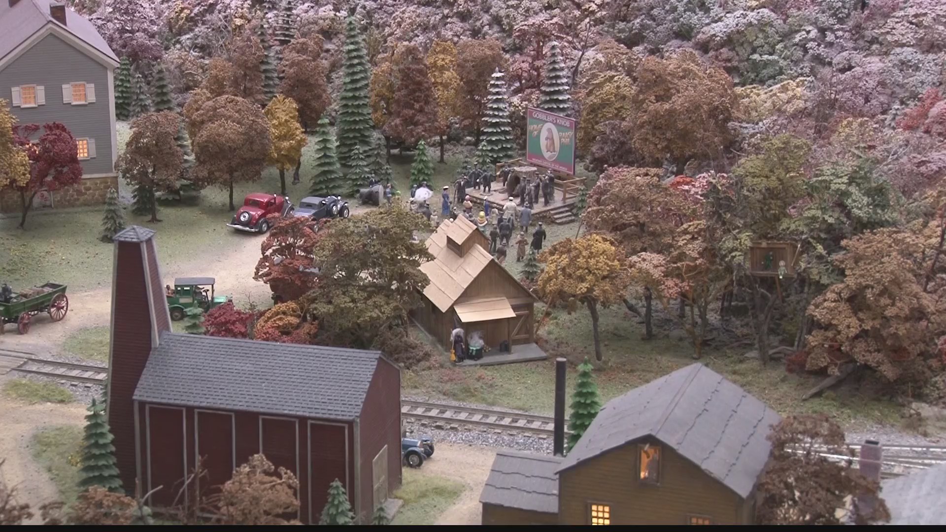 Inside look at the Iconic Miniature Railroad & Village in Pittsburgh – WTRF