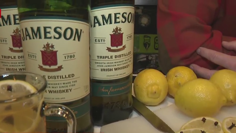Get warmed up with a Hot Toddy at Golden Bear – FOX40 News