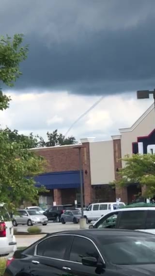 Waterspout spotted on video near Avon – Fox 8 Cleveland WJW