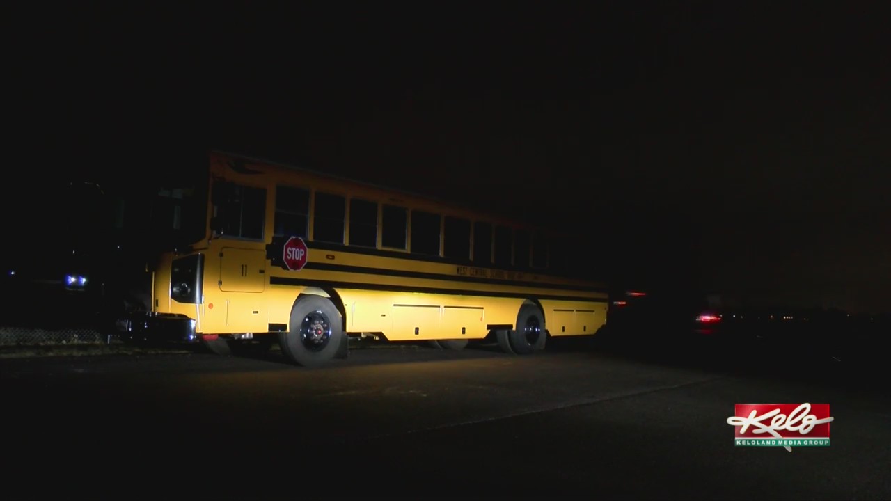 Game delayed after school bus breaks down – KELOLAND.com