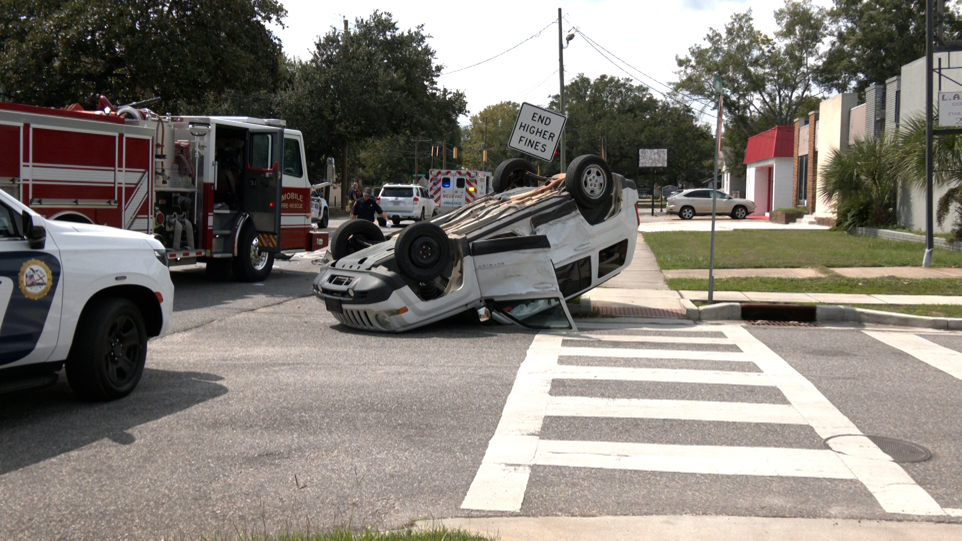 SUV overturns in crash near Little Flower Catholic Church – WKRG News 5