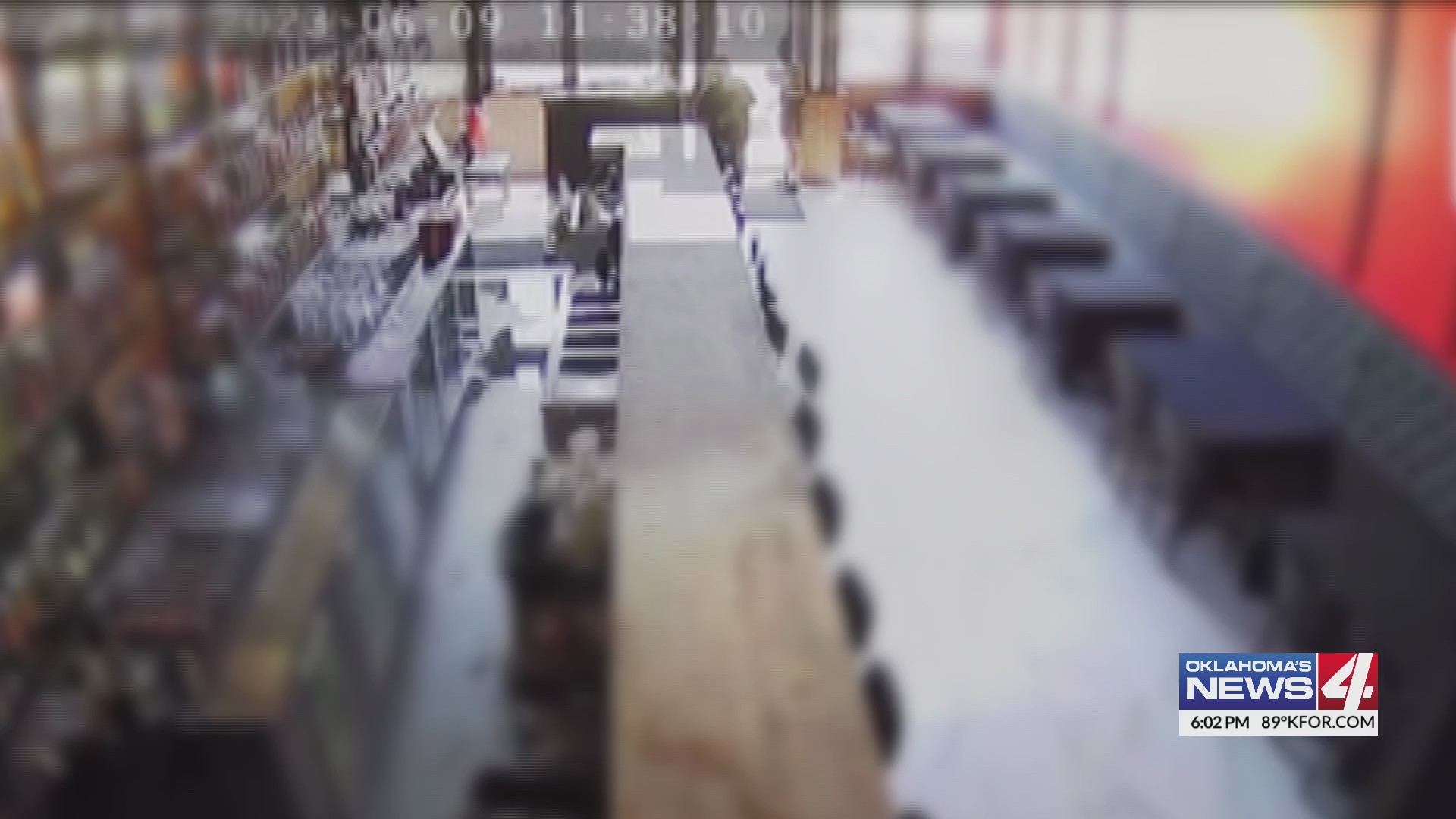 Booze bandit swipes $5,000 bottle of booze from Midtown restaurant ...