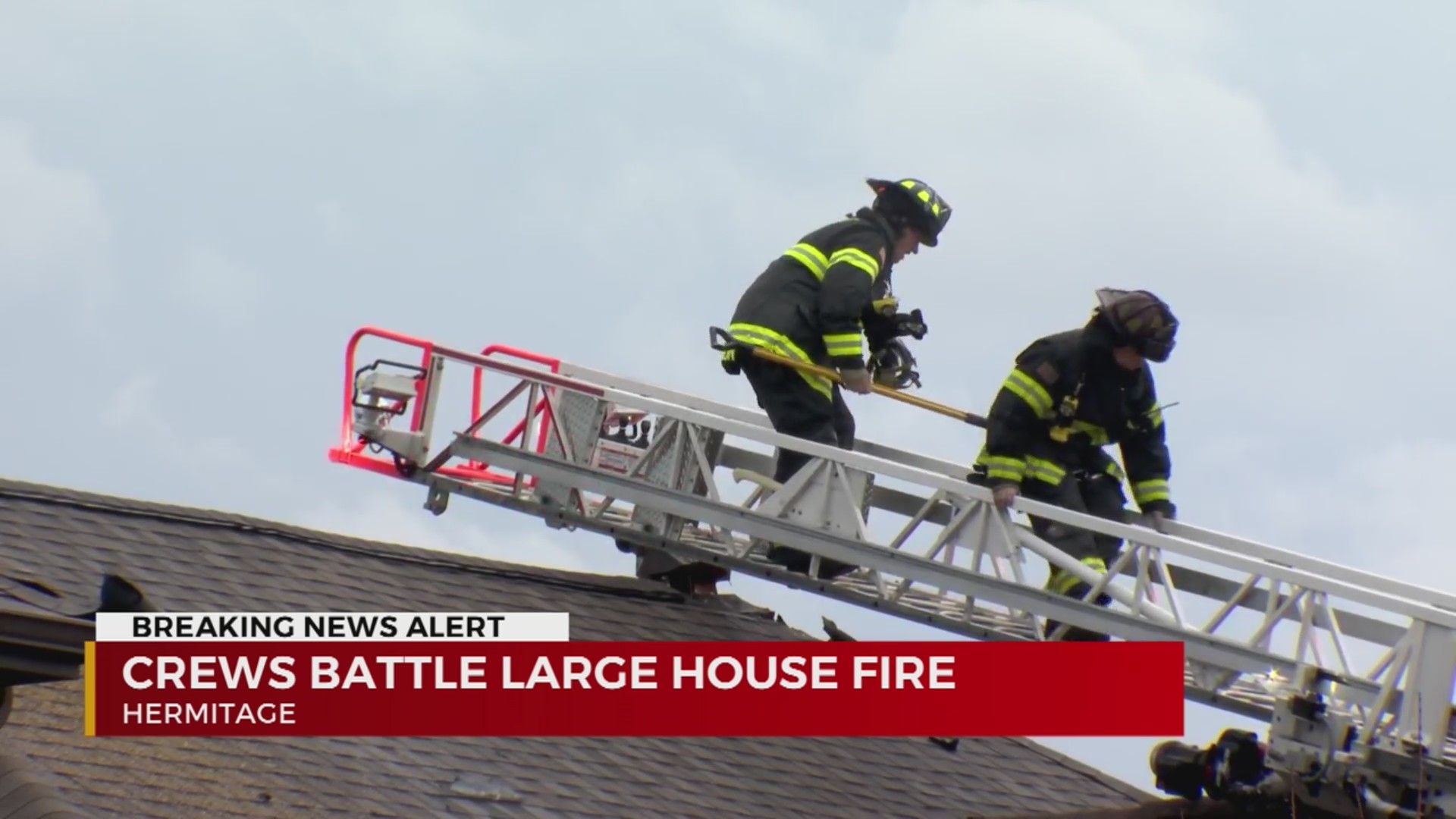 Crews battle large house fire in Hermitage – WKRN News 2