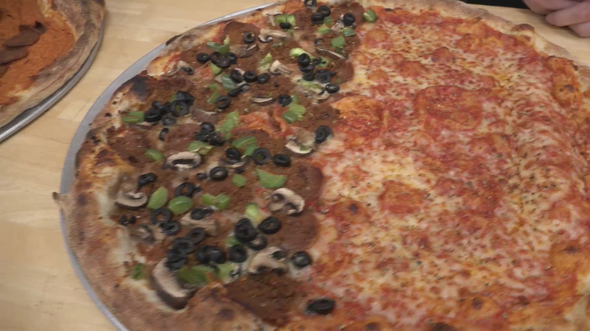 Pizza Head to raise money for donation – FOX 2