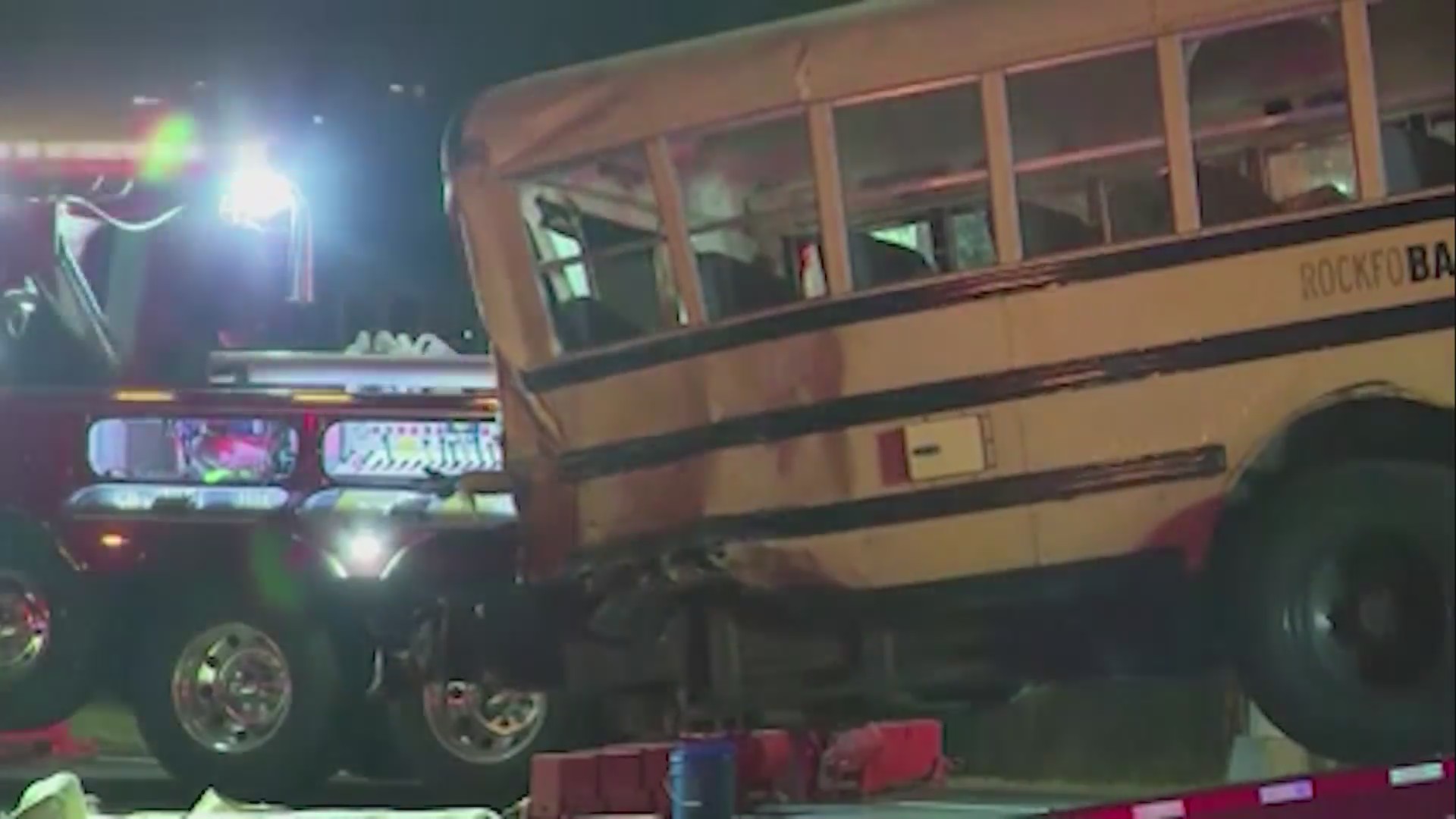 16 high school kids injured after school bus hit by drunk semi driver in Warsaw, Indiana – WGN-TV