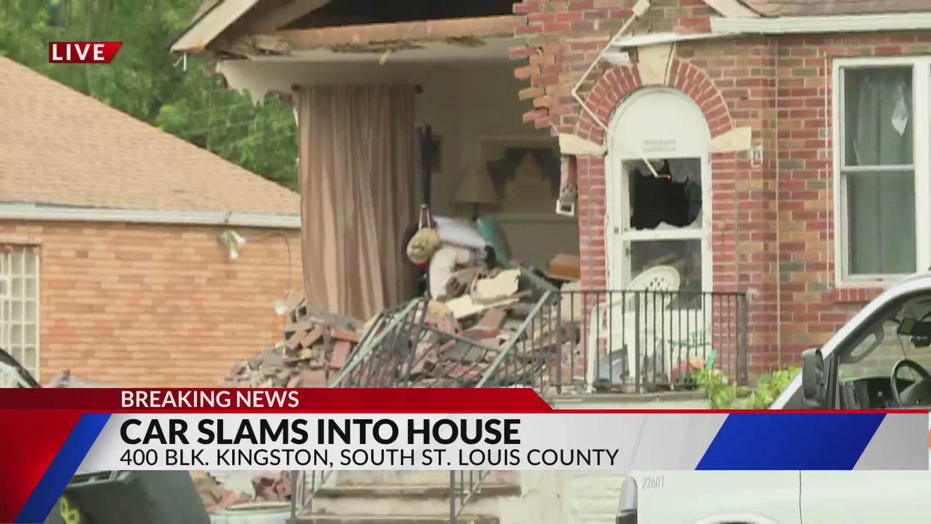 Car slams into home in Lemay – FOX 2