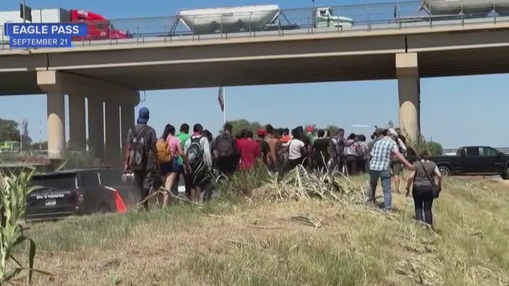 Johnson under pressure to reject border deal | On Balance – NewsNation