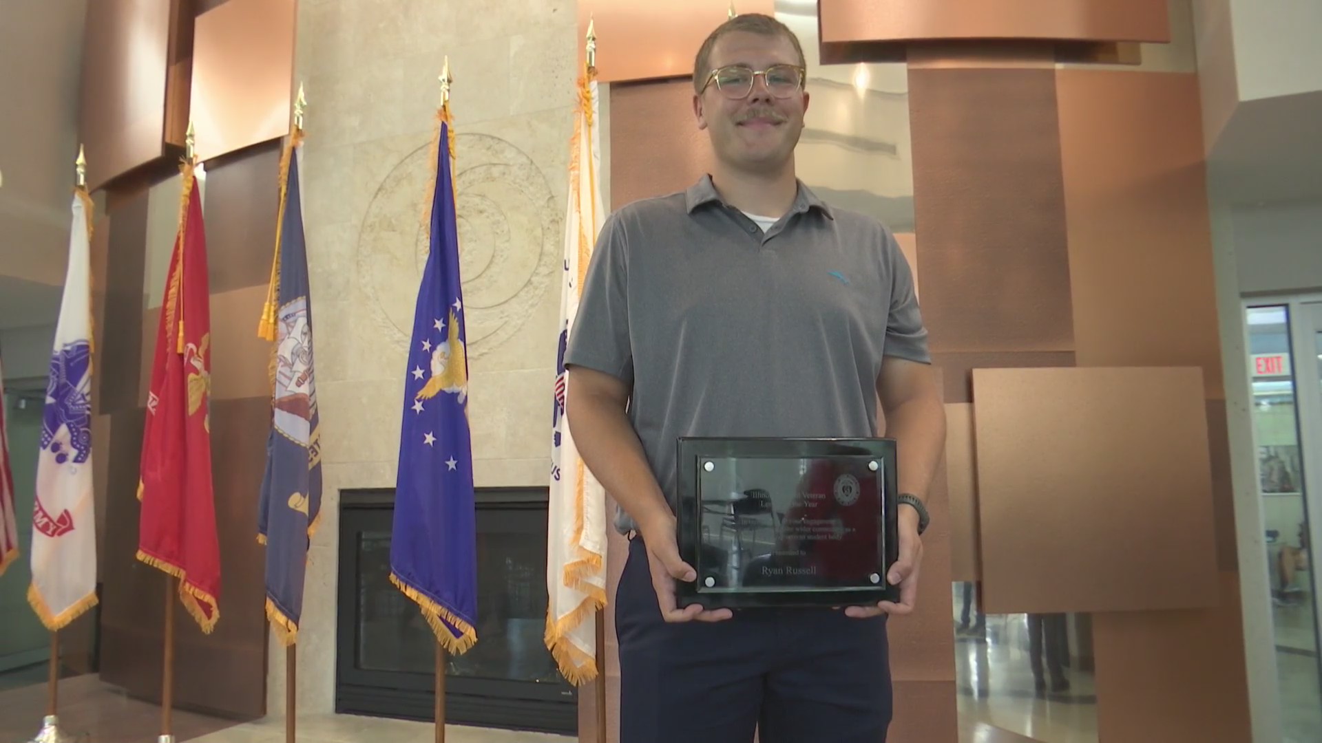 Rockford college graduate makes history as ‘Illinois Student Veteran ...
