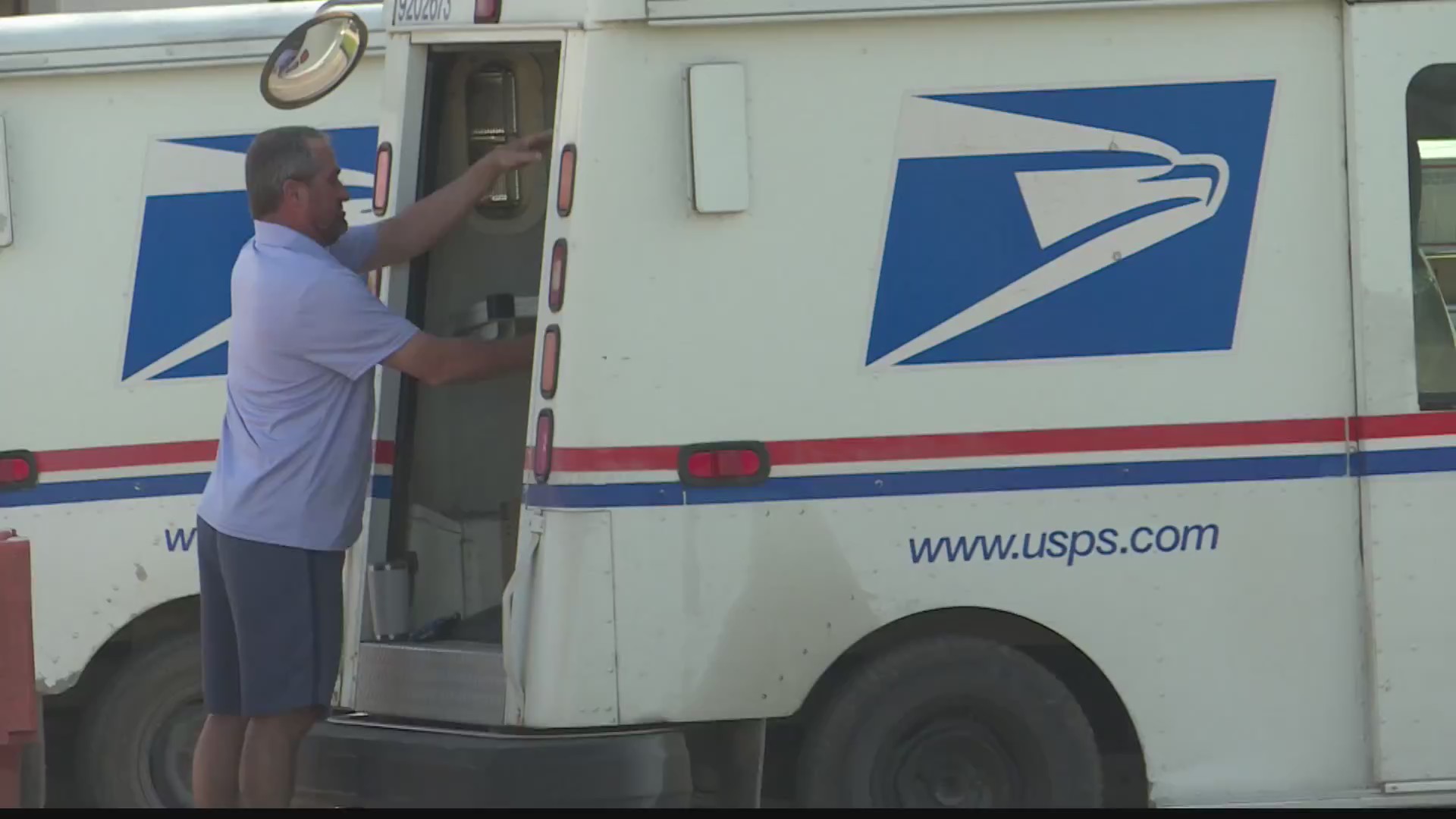 Leave some food in your mailbox for your mailman this Saturday – WTRF