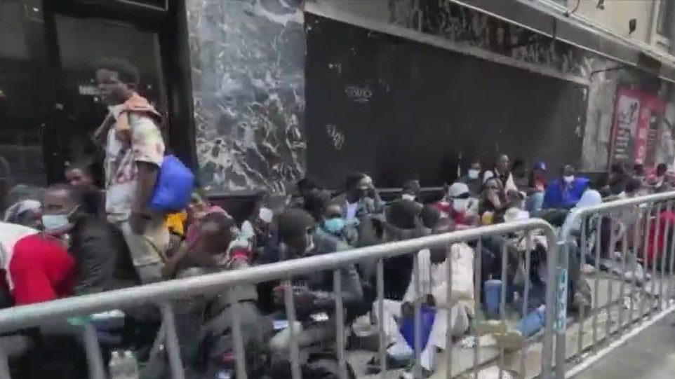 Some migrants living on NYC streets due to shelter overcrowding – PIX11