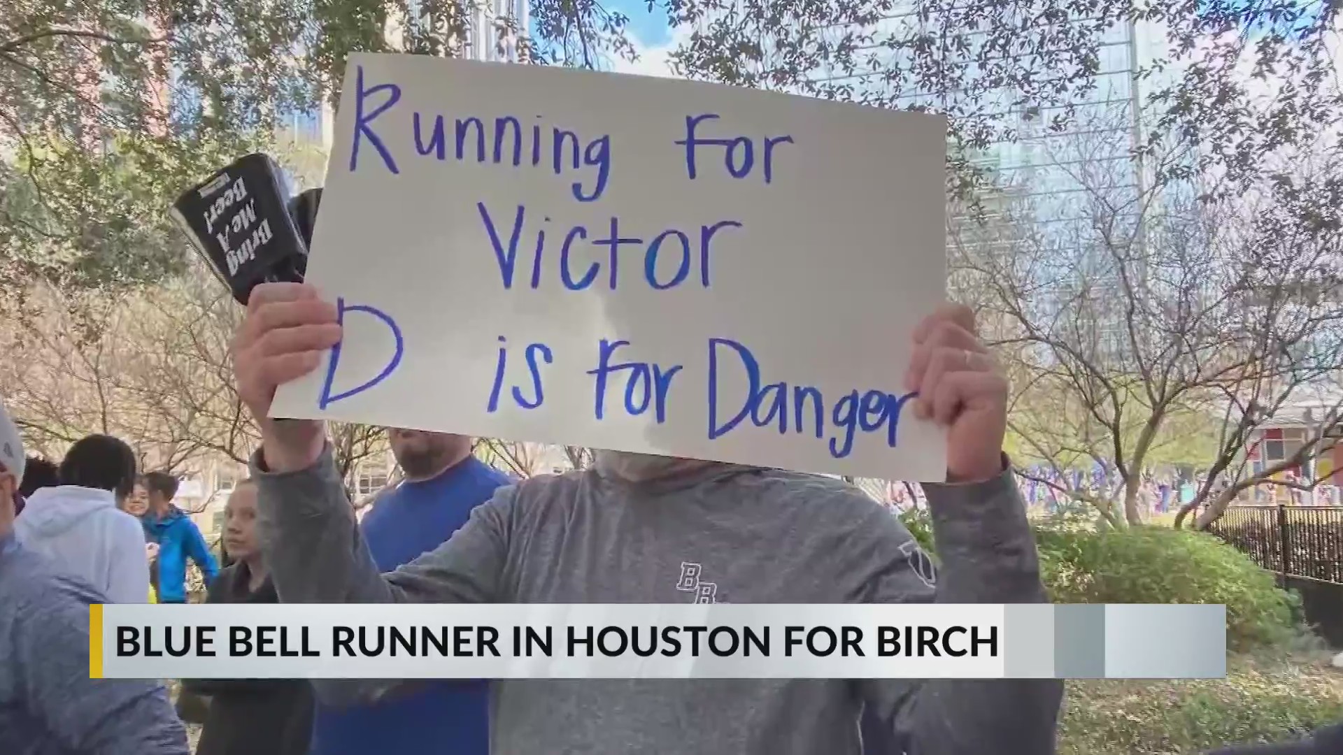Runners pay tribute to Victor Birch at marathon he was training for ...