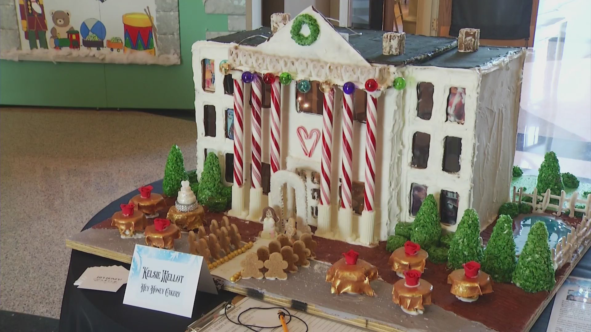 Museum gingerbread structures tempt the senses – WJBF