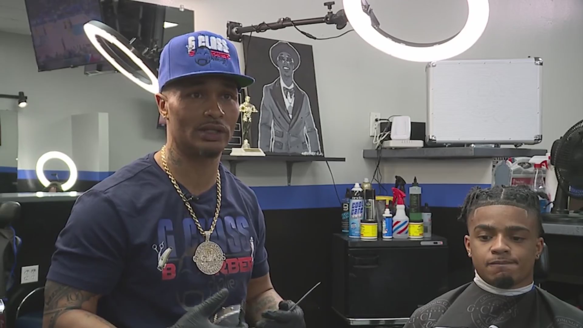 Kansas City barber showing young people art of profession – FOX 4 ...