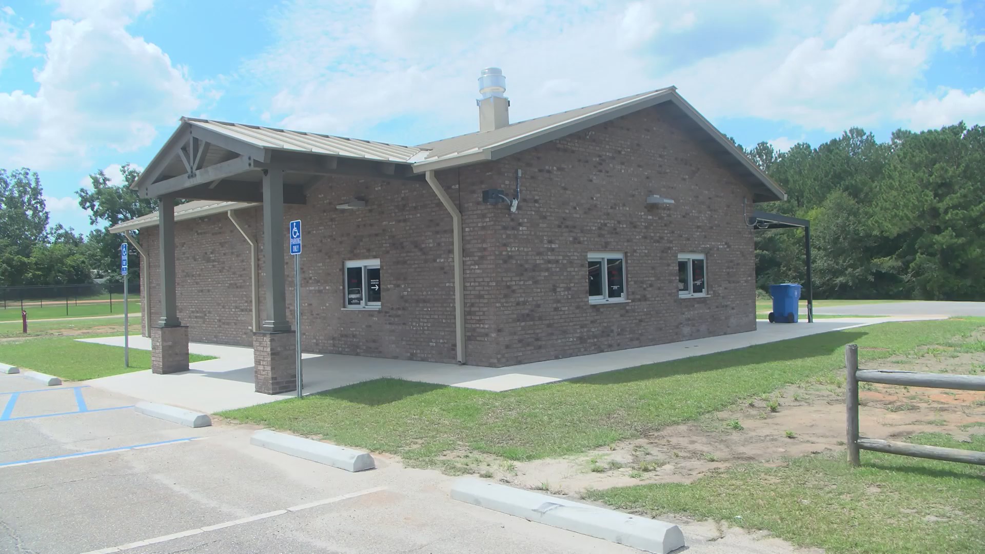 New restrooms and concession stand at BMX Track – WDHN – wdhn.com