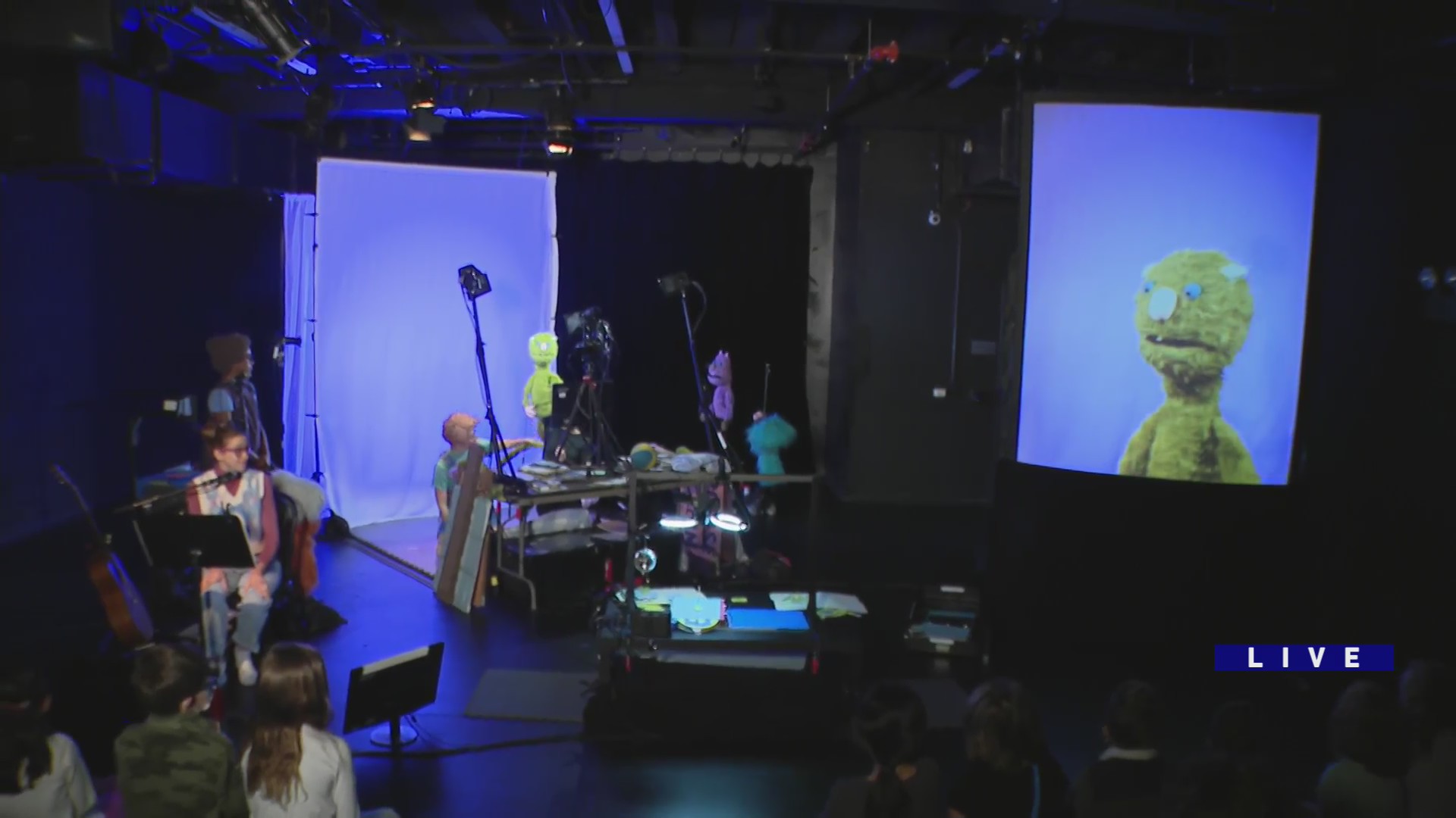 Around Town – Leonardo! A Wonderful Show About a Terrible Monster – WGN-TV