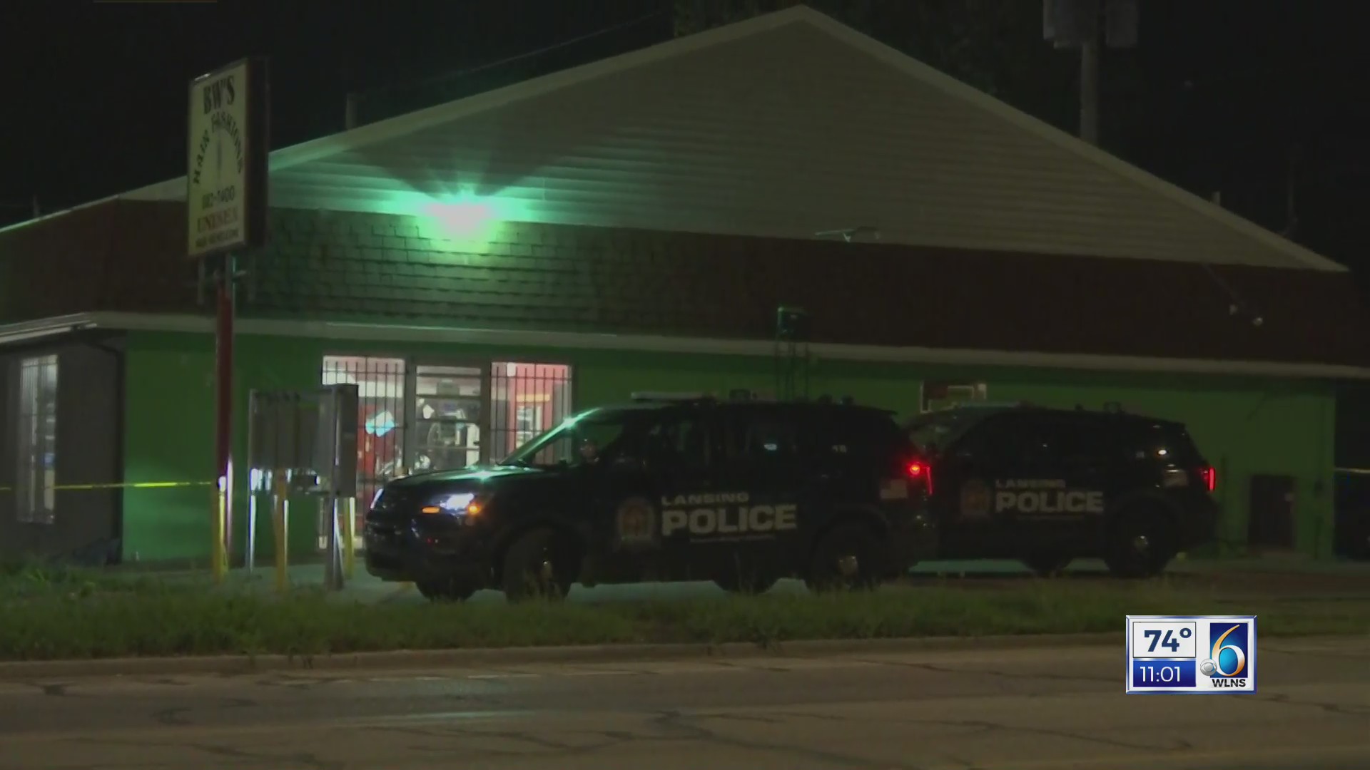 Large police response at south Lansing intersection – WLNS 6 News