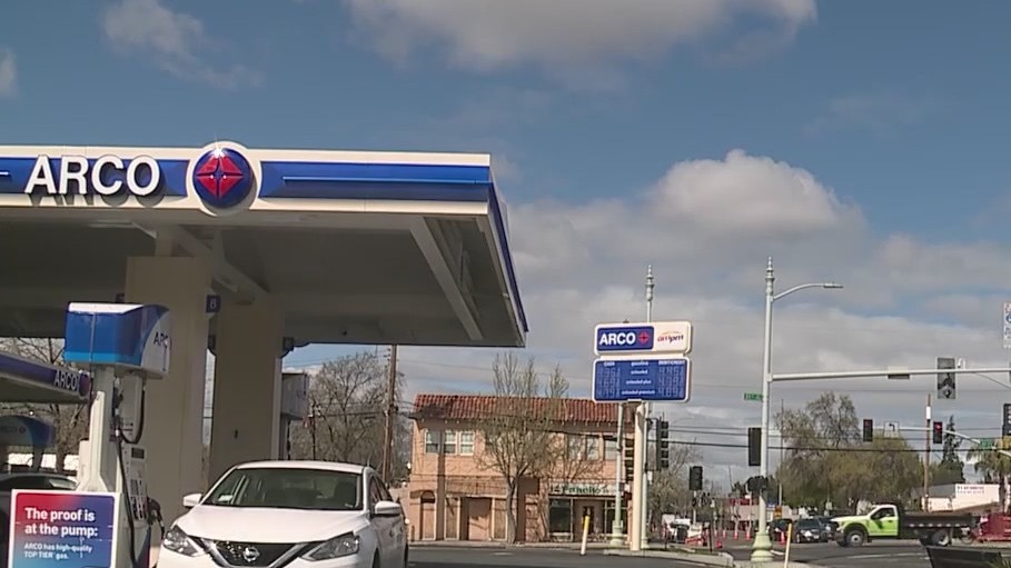Gas price gouging proposal passes state senate – FOX40
