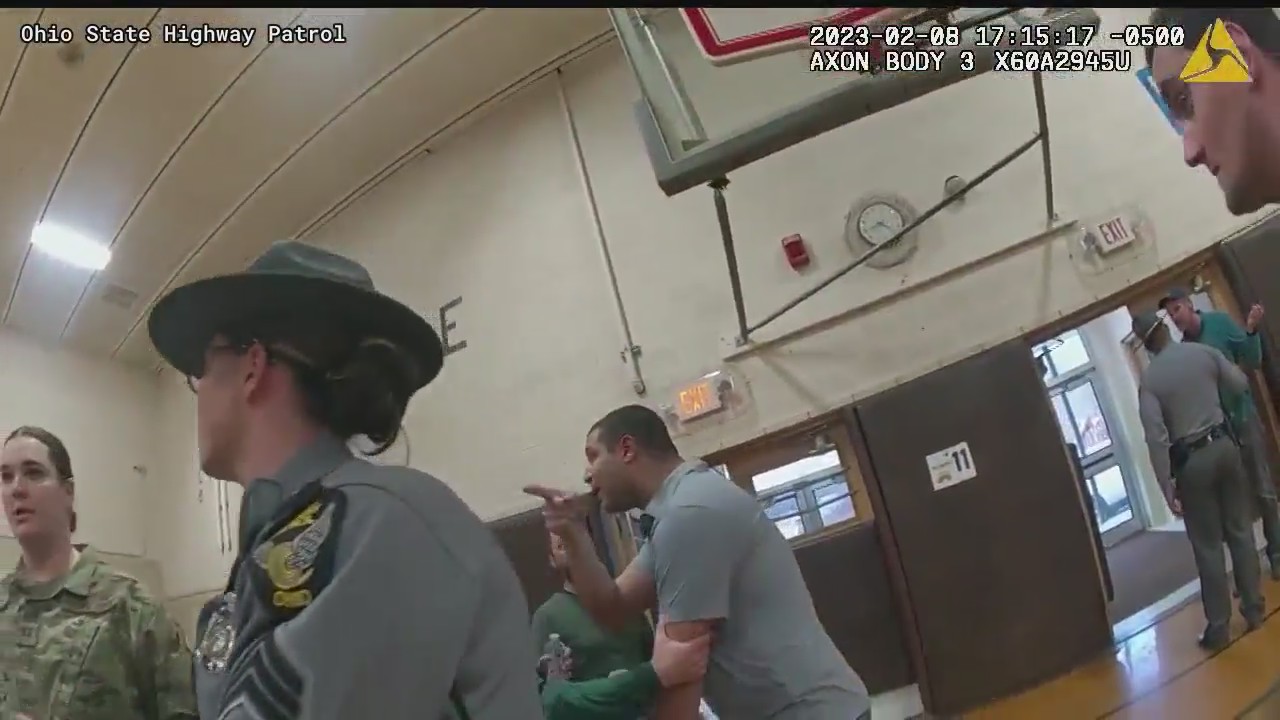 NewsNation reporter Evan Lambert body camera footage of arrest – WKBN.com
