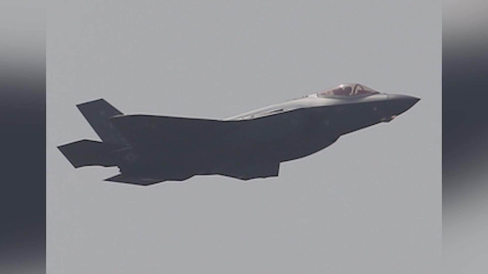 Air Force says ‘possibility’ missing jet is still flying after pilot ...